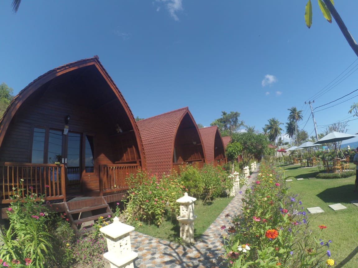 Telaga Beach View Guesthouse Nusa Penida - View laut & Gunung